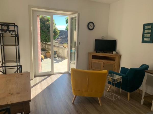 Petit Appartement Centre Barjac Chez Art & Hasards - Barjac