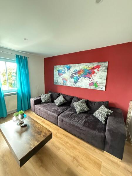 Charmantes Apartment In Dettingen An Der Erms - Metzingen