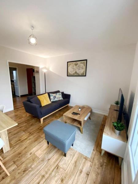 Alcove, 4 Chambres - Proche Tram - Centre Nantes - Ibis Budget Nantes Reze Aeroport