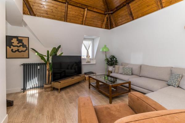 Baruhaus Atico Guzman - León, Espagne