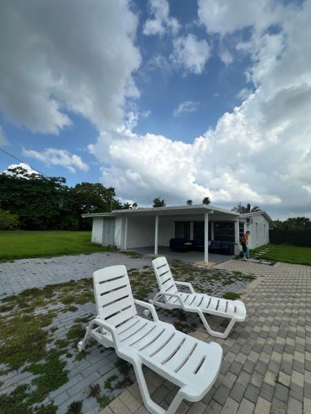 Farm Paradise - Homestead, FL