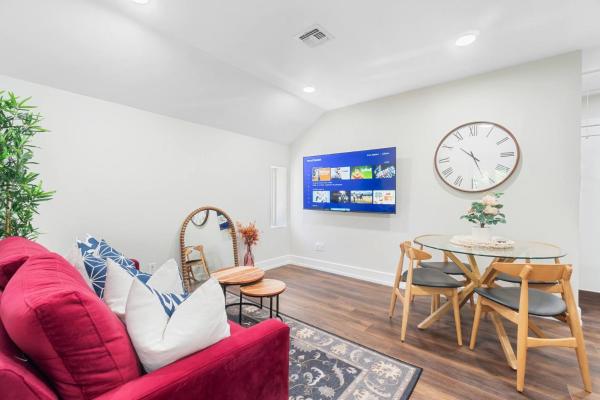 Summit Suite | Parking | Near Nyc & Shops - Jersey City, NJ