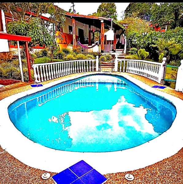 Rincón Del Colibrí/casa Campestre/piscina/la Vega - La Vega