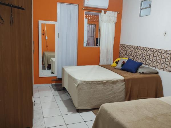 Casarão 3 Quartos Com Ar E Garagem - Belém