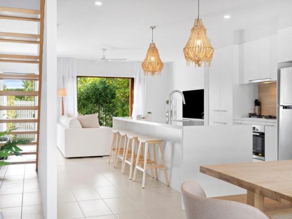Seabreeze - - Cabarita Beach