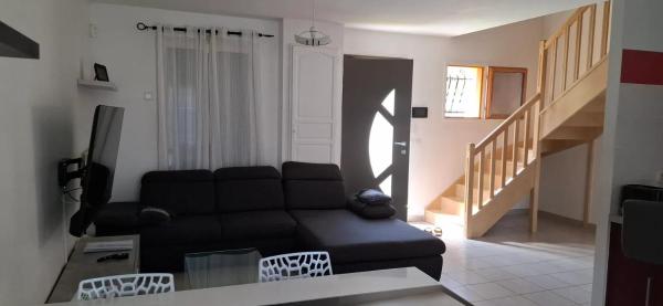 Maison Familiale Avec Jardin à Le Mée-sur-seine - Île-de-France