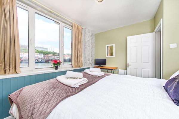 Finest Retreats - Harbour Haven - Whitby