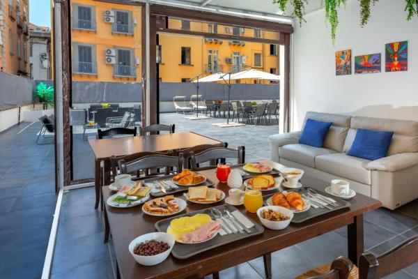 Royal Rooms Station Napoli - Aversa