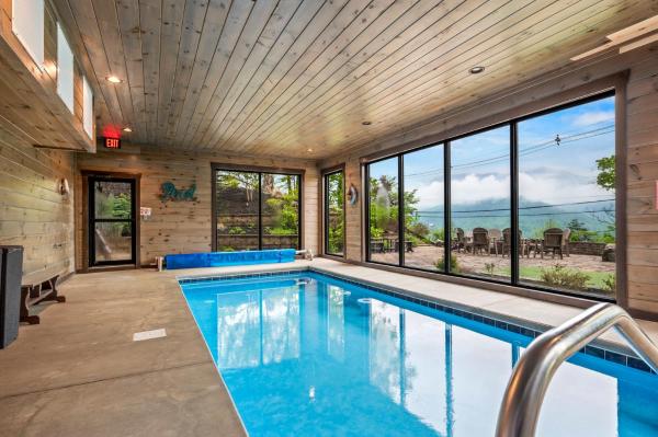 Greystone Retreat By Stony Brook Cabins - Gatlinburg, TN