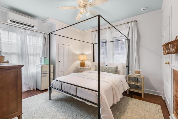 The Truman Room At Inn On Fleming Key West! - Key West, FL