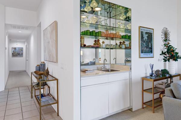 V3947 - Greens And Dreams - Palm Desert, CA