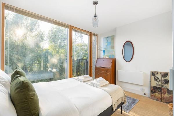 Guestready – Peaceful Stay With Scenic Green Views - Sutton - London