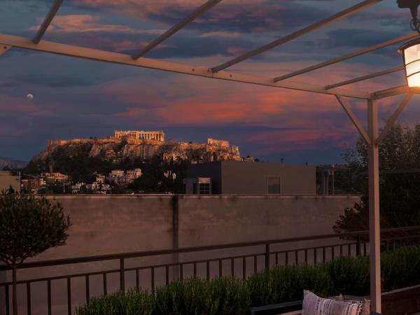 The Acropolis Pathway - Athens