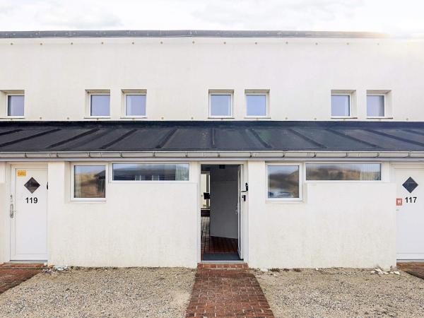 6 Person Holiday Home In Brovst - Denmark