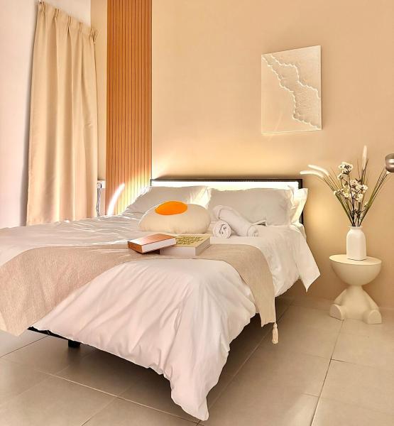 Ssrhome325 Light Luxury Floating Bed B&b Seremban4r3b B&b 轻奢风格 - 雪蘭莪