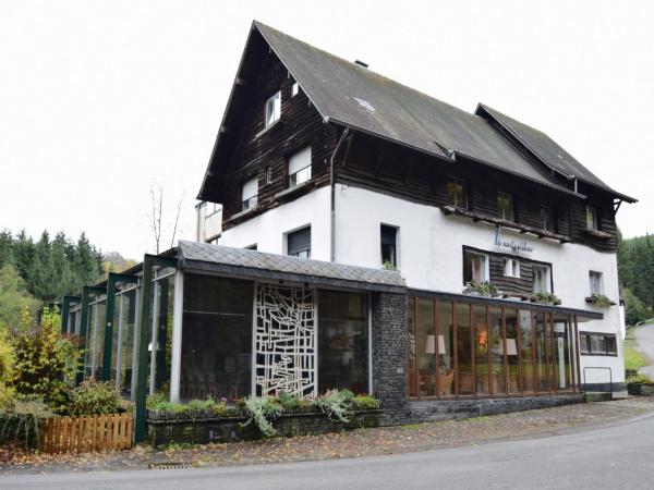 Pet-friendly Escape In Fauvillers - Belgium