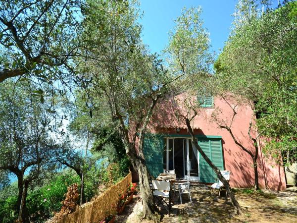 Holiday Home Near Tuscan Sea Access - Ligurie