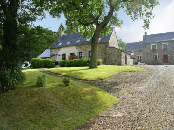 Holiday Home In Bonnemain Near Mont St-michel - France