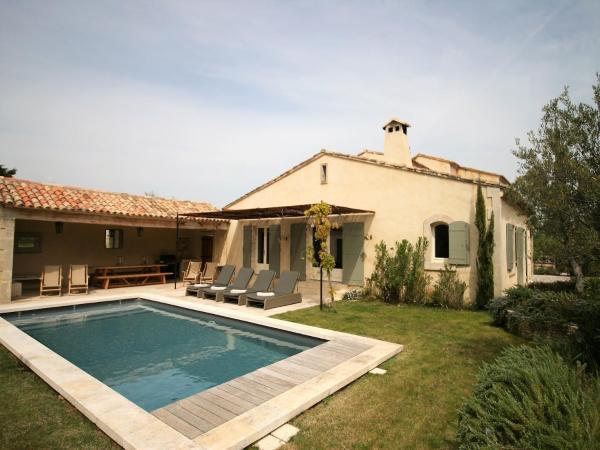 Mas In Eygalières With Heated Pool - Eygalières