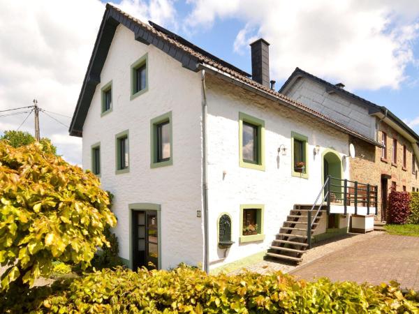 Bütgenbach Home With Sauna - Monschau