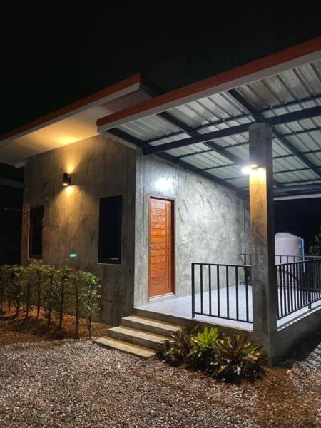 Baan Raweewan Resort - Sam Roi Yot