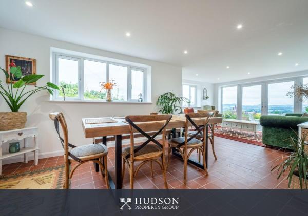 Modern Snitton Cottage & Gardens - Herefordshire