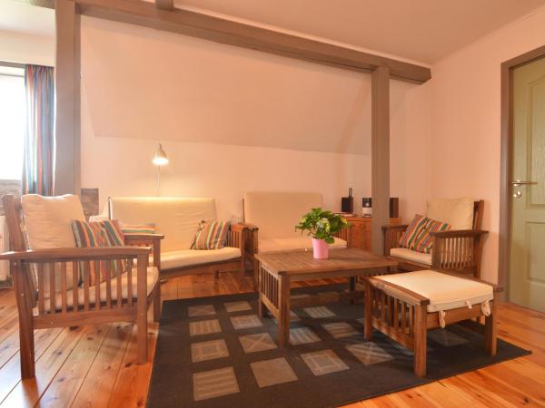 Holiday Home In Ardennes With Scenic Garden - Saint-Vith