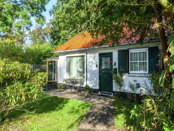 Beautiful Holiday Home Zeeroos In Zeeland - Vlissingen