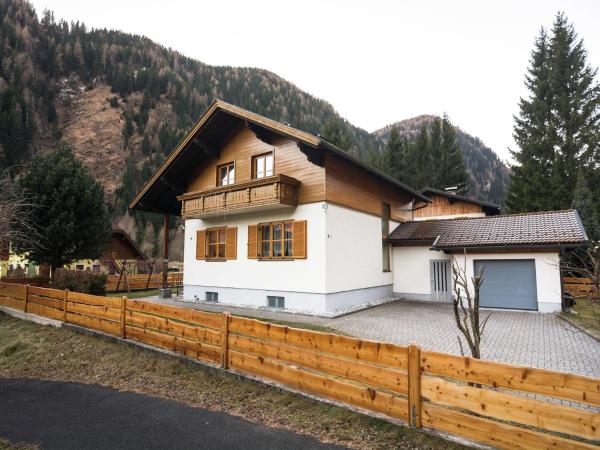 Holiday Home In Rennweg Near Ski Slopes - Kärnten