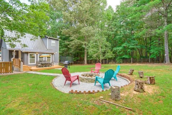 Pet-friendly Mtn Retreat With Yard In Blairsville! - Nottely Lake, GA