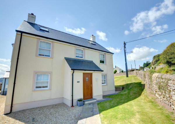 Cockleshell - Saundersfoot