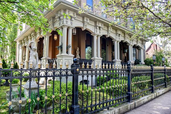 The Stegmaier Mansion Guest House - Pocono Mountains