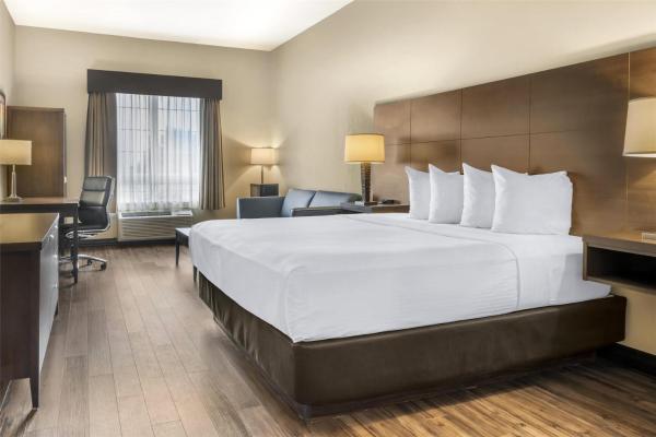 Best Western Plus Saint John Hotel & Suites - Saint John