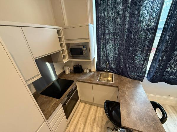 Cavendish Place Apartments - Eastbourne