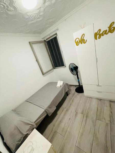 Habitación Pequeña Particular - Valencia