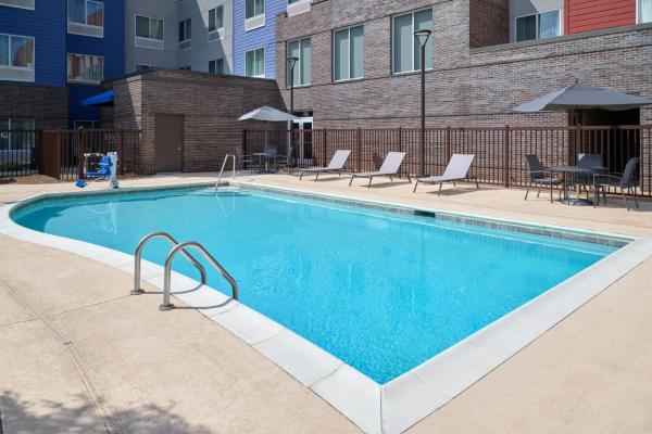 Residence Inn By Marriott Charlotte Airport - Charlotte