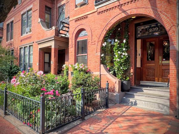 Copley House - Newton, MA