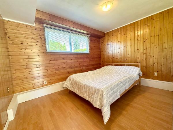 Peaceful Place With Living Room, Kitchen And Washing Machine Near Yvr Airport, Transit And Shopping Mall - 三角洲