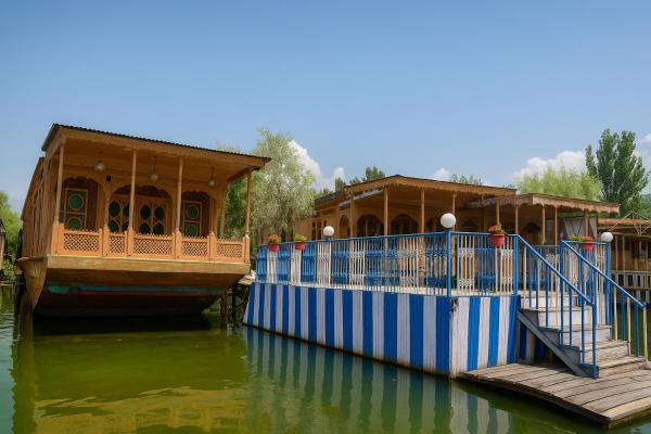 Yasmeen Group Of Houseboats - Srinagar