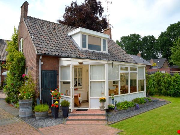 Holiday Home In Soerendonk With Garden - Eindhoven