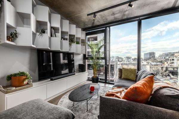 Luxury City Edge Living - Pool And Free Parking - Williamstown