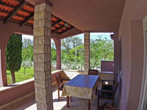 Apartment In Krnica Near Pula Airport - Istria