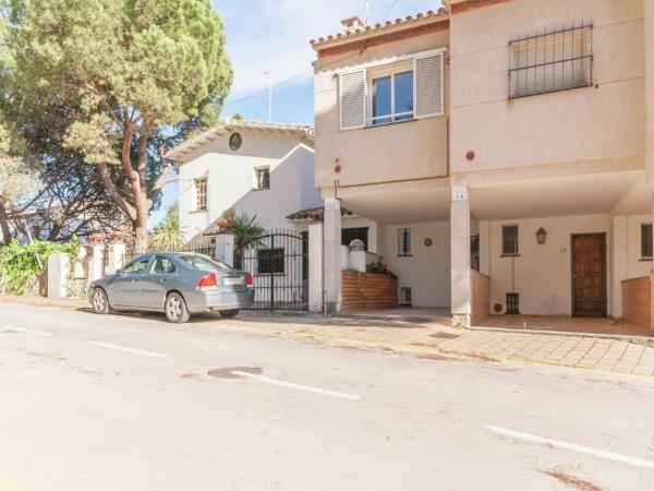 Sunny Terrace Near Beach - L'Escala