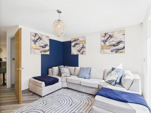 Modern Townhouse Sleeps 6 - ロイヤルタンブリッジウェルズ