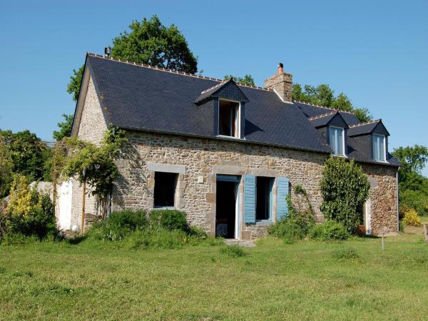 Lovely Mansion With Fenced Garden - Miniac-Morvan