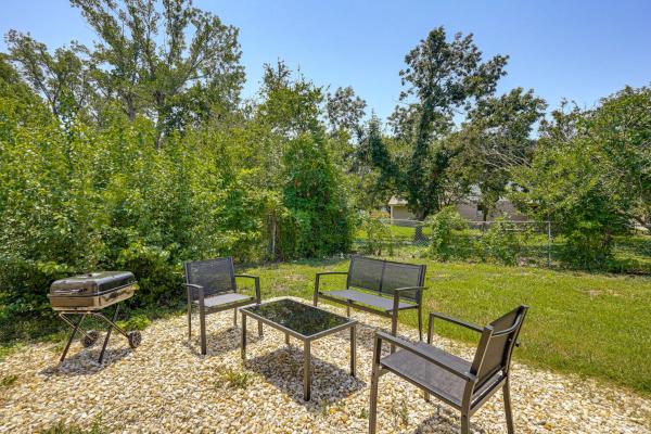 Group-friendly Getaway With Fenced Yard In Temple! - Temple