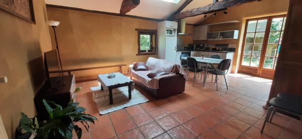 Nice House On A Small Farm - Ille-et-Vilaine