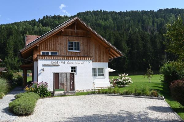 Chalet - Apartment - Mit Liebe Dekoriert - Tauplitz