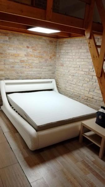 Berzsenyi Retreat - Budapest