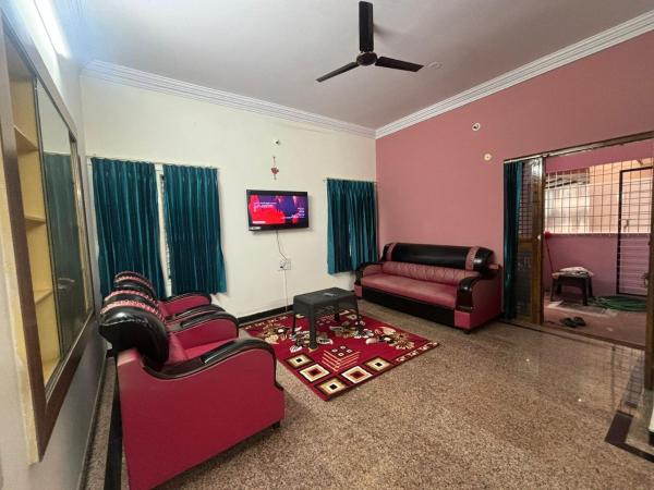 Formula1 Homestay - Mysore